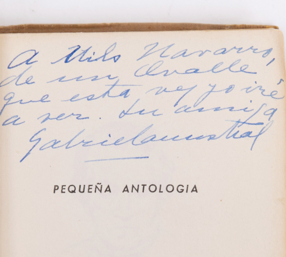 Pequeña Antologia Gabriela Mistral SIGNED – Desperate Literature